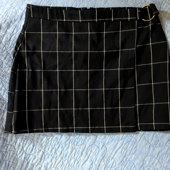 Ivy & Main | Skirts | Ivy Main Window Pane Mini Skirt | Poshmark